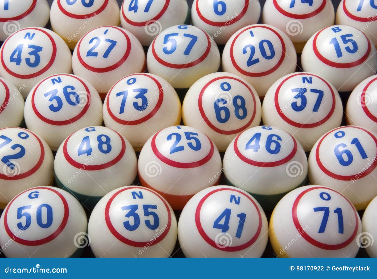 Bolas del bingo foto de archivo. Imagen de objetos, bolas - 88170922