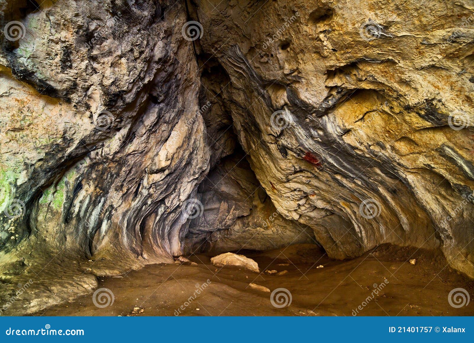 The Bolii Cave in Romania stock image. Image of humid - 21401757