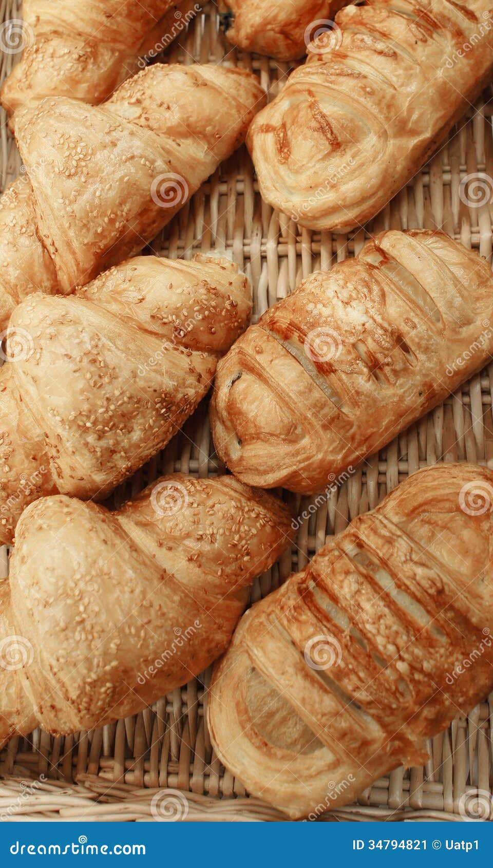 Bollos imagen de archivo. Imagen de desayuno, grano, bocado - 34794821