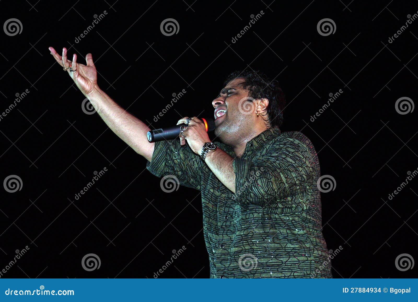 Bollywood playback singer editorial stock image. Image of mumbai - 27884934