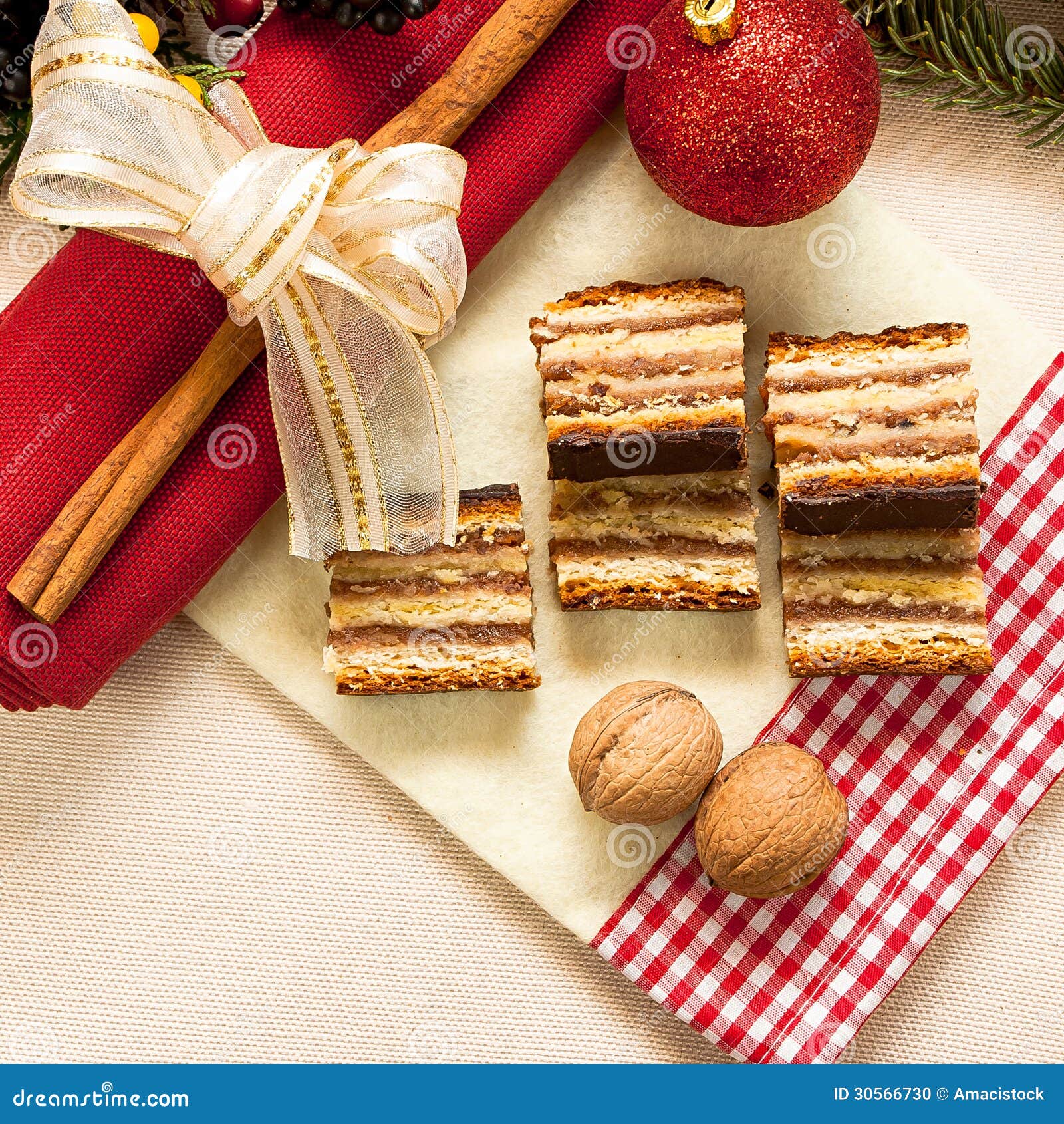 Bolo Húngaro Tradicional 3 De Gerbeaud Foto de Stock - Imagem de ...