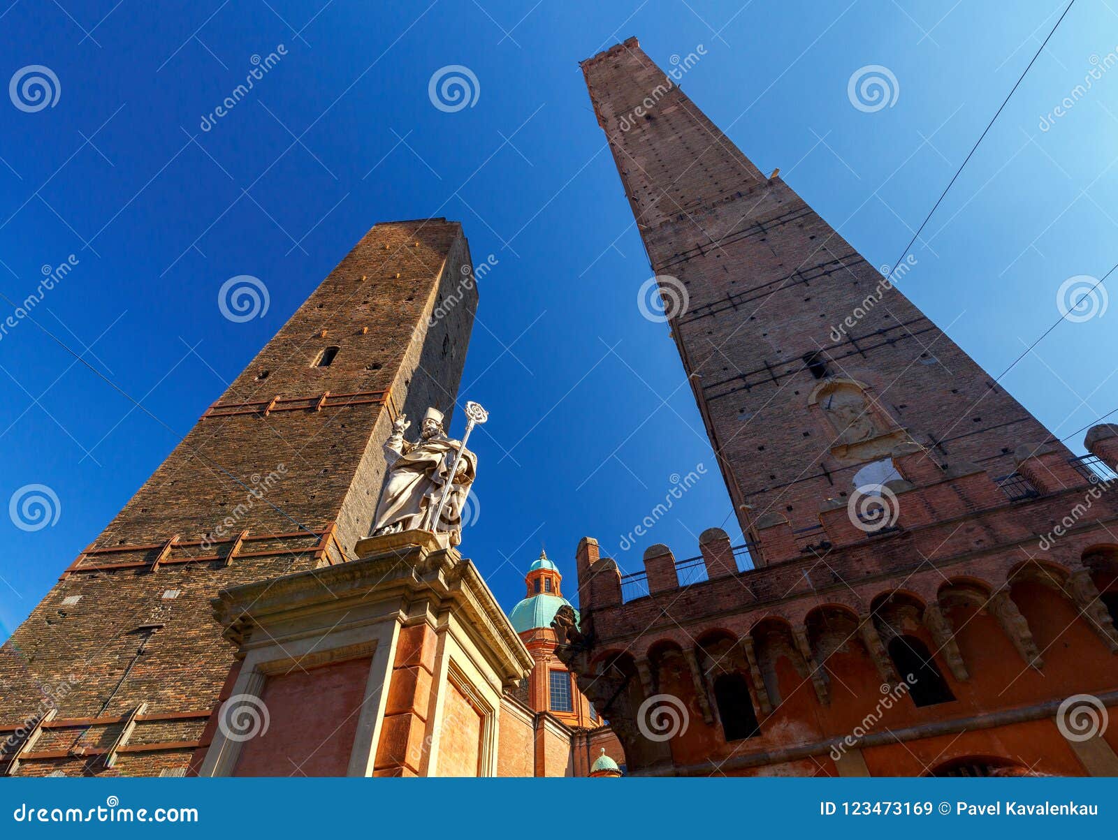 Bologna. the Falling Towers. Stock Image - Image of bologna, facade ...