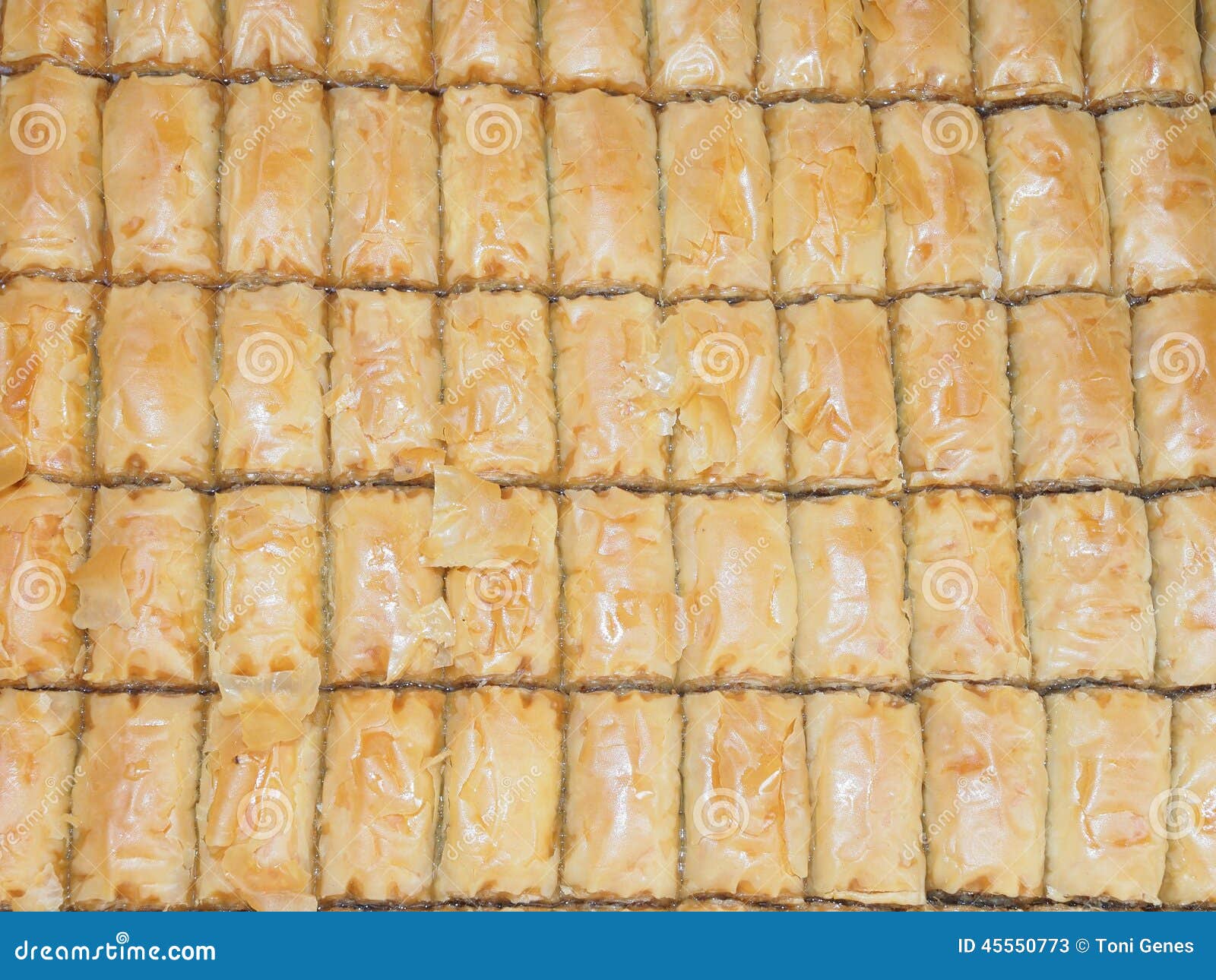 Bolos turcos do baklava imagem de stock. Imagem de baklava - 45550773