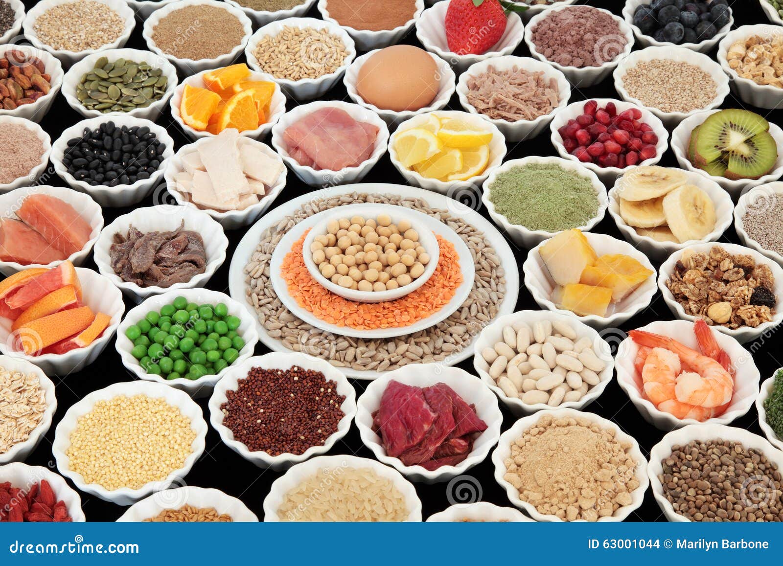 Bom alimento integral foto de stock. Imagem de vermelho - 63001044