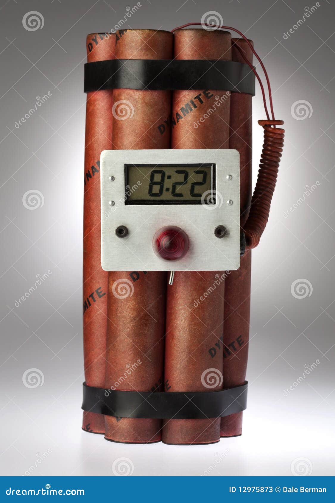 Bom met Witte Achtergrond stock afbeelding. Image of terrorisme - 12975873