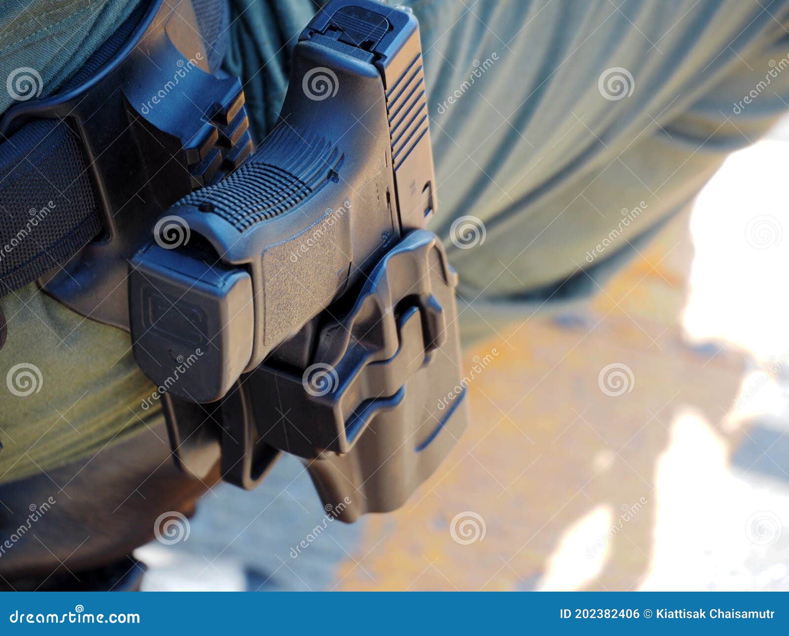 Bomb Disposal Expert in Bomb Suit for Explosive Editorial Photo - Image ...