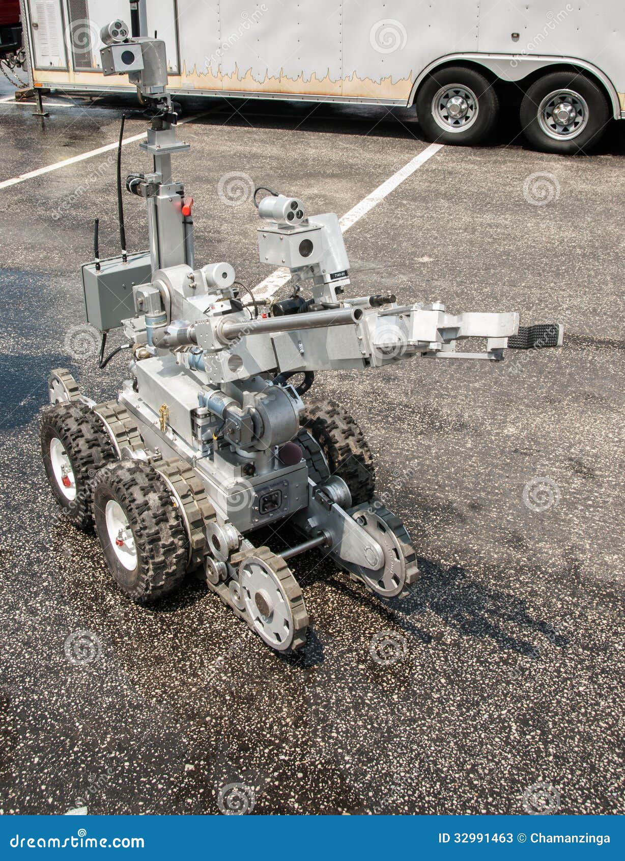 Police Bomb Disposal Robot