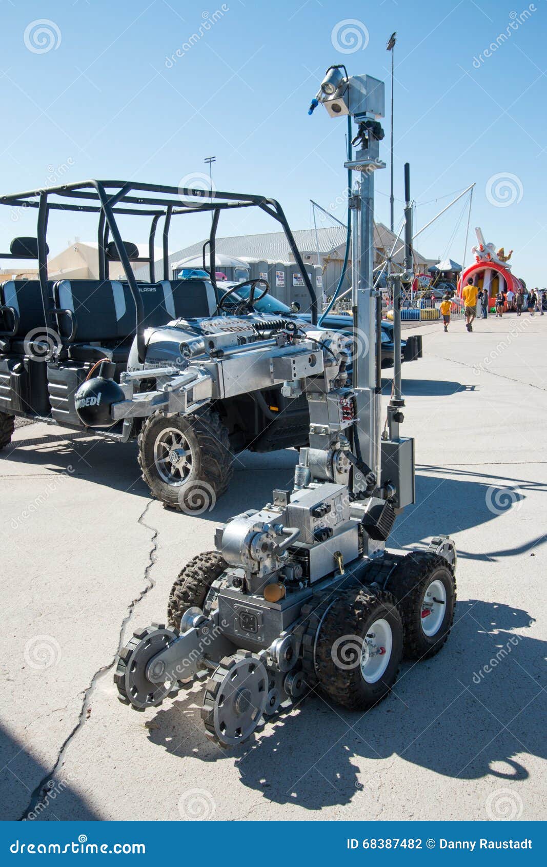 Bomb Squad Remote Controlled Robot Editorial Photography - Image of ...