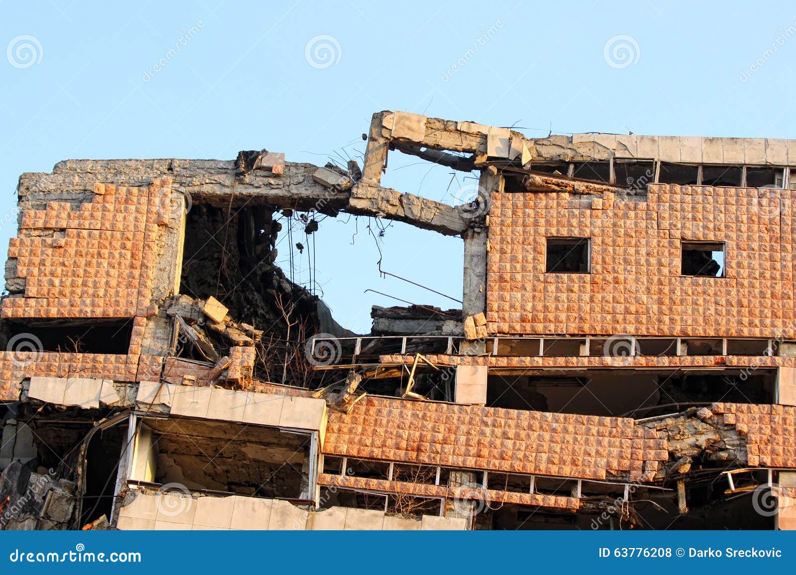 Bombed Building Belgrade Stock Photos - Download 64 Royalty Free Photos