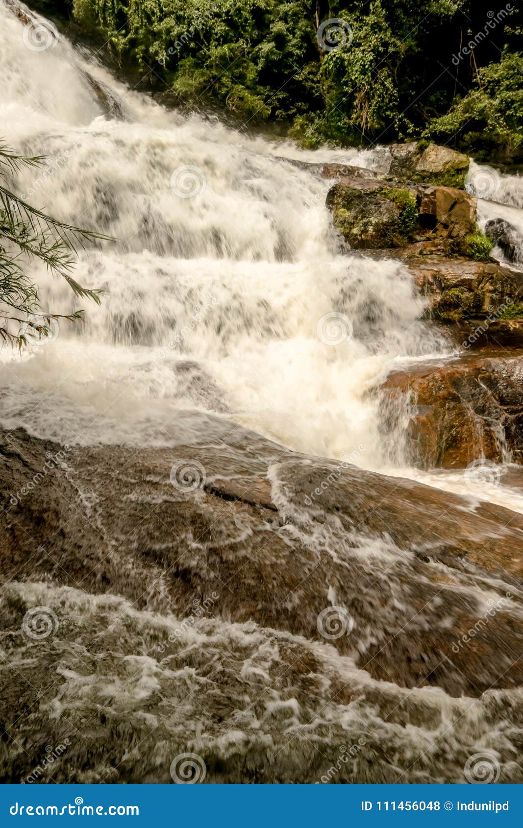 Bomburu ella, Water fall stock photo. Image of water - 111456048