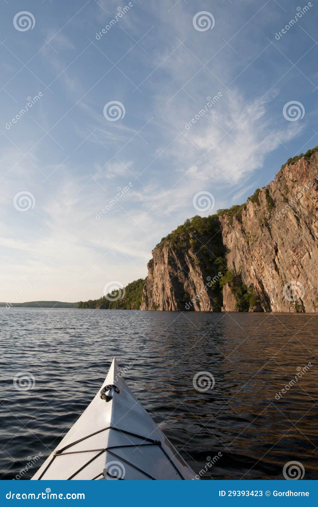 Bon Echo Cliffs stock image. Image of coast, lake, recreation - 29393423