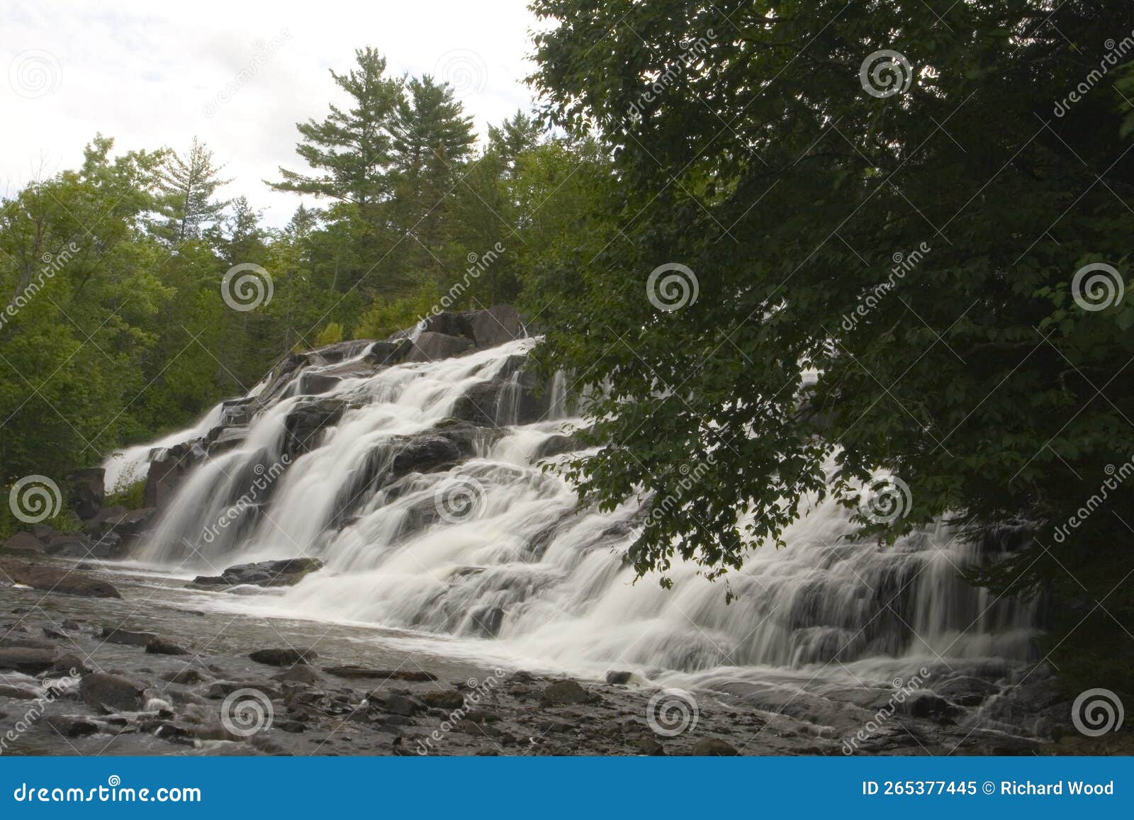 Bond Falls, Upper Peninsula of Michigan Stock Image - Image of bond ...