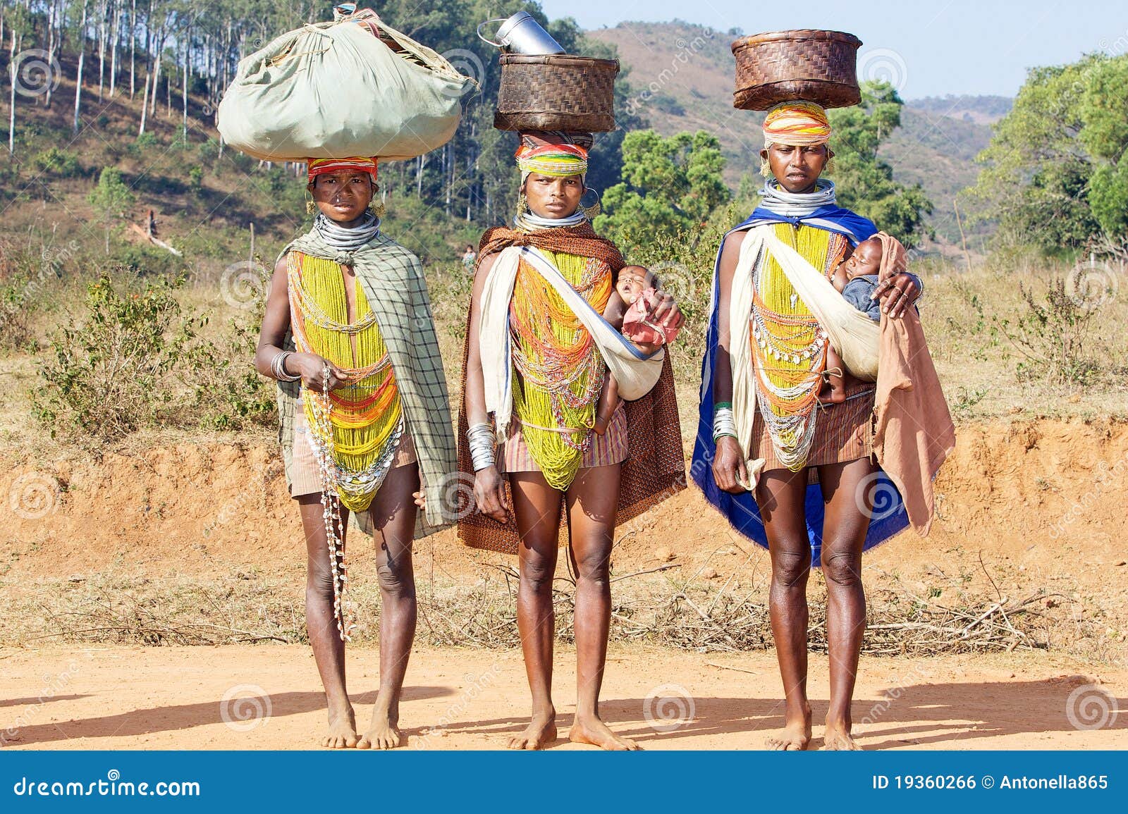 Bonda tribal women editorial photo. Image of nose, poverty - 19360266
