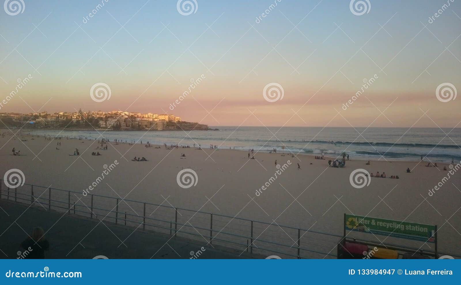 Bondi beach editorial photography. Image of bondi, australia - 133984947