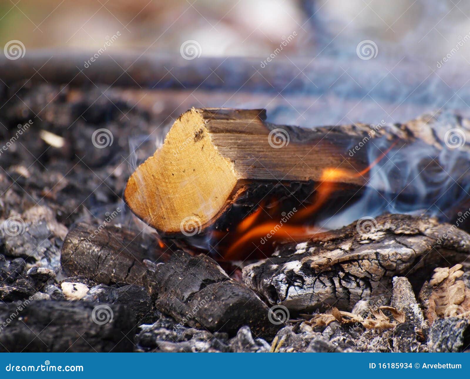 Bonfire stock photo. Image of texture, heat, campfire - 16185934