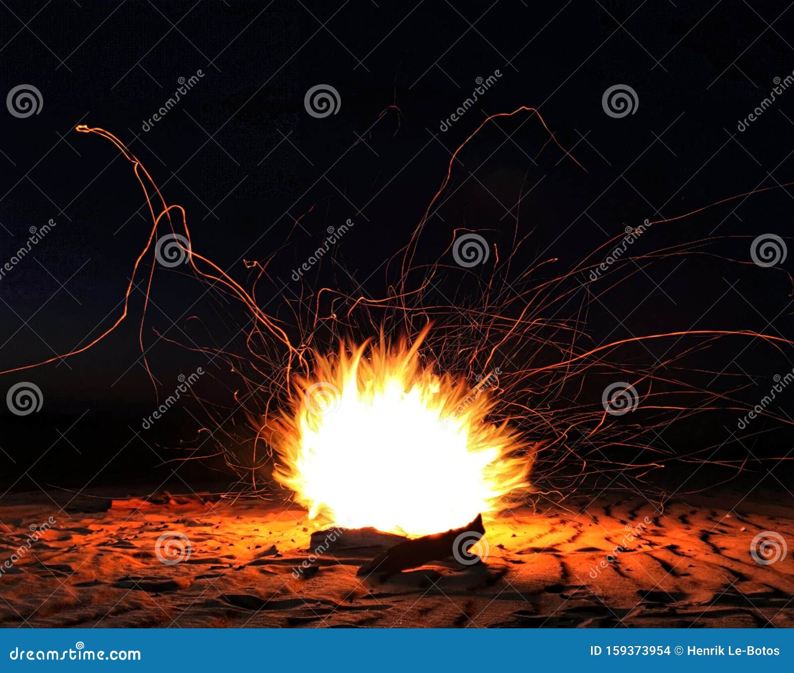 Bonfire, camp, desert stock photo. Image of midnight - 159373954