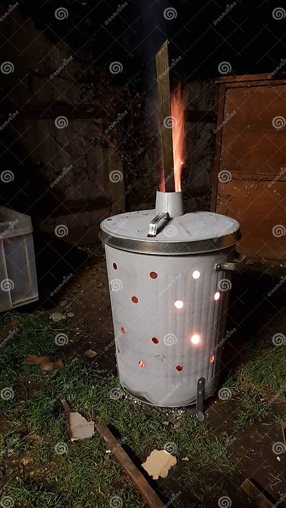 Bonfire stock image. Image of smoke, fire, bonfire - 131072151