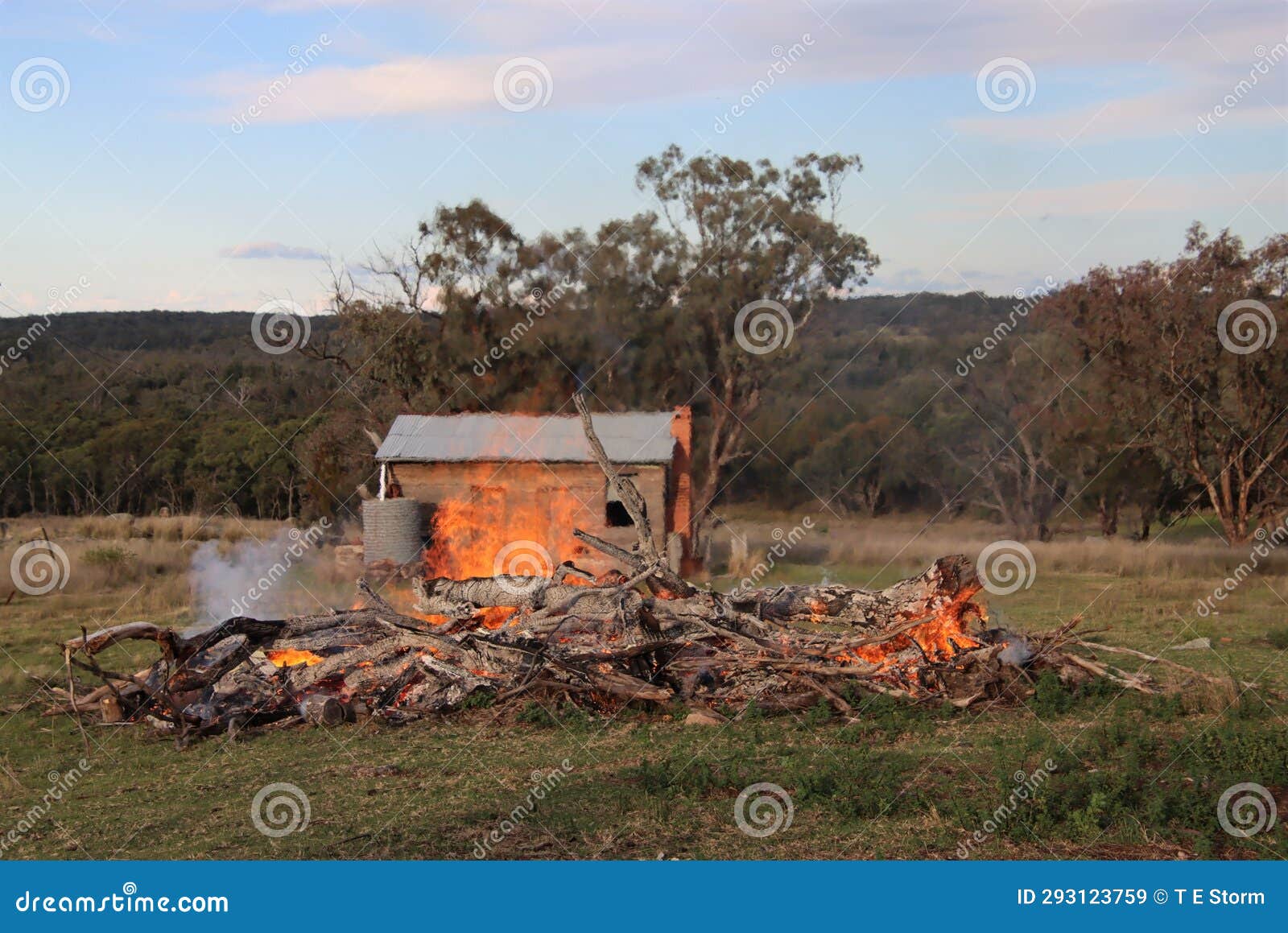 Old Shearers Quarters Stock Photos - Free & Royalty-Free Stock Photos ...