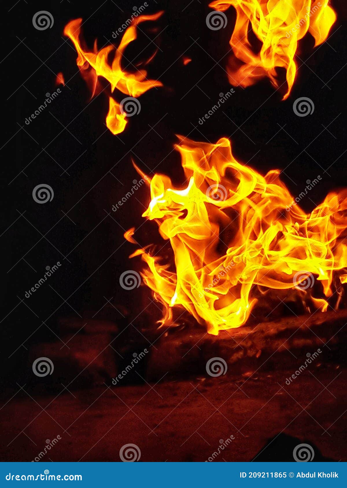 Bonfire, Make a Fire in Front of the House at Night Stock Image - Image ...
