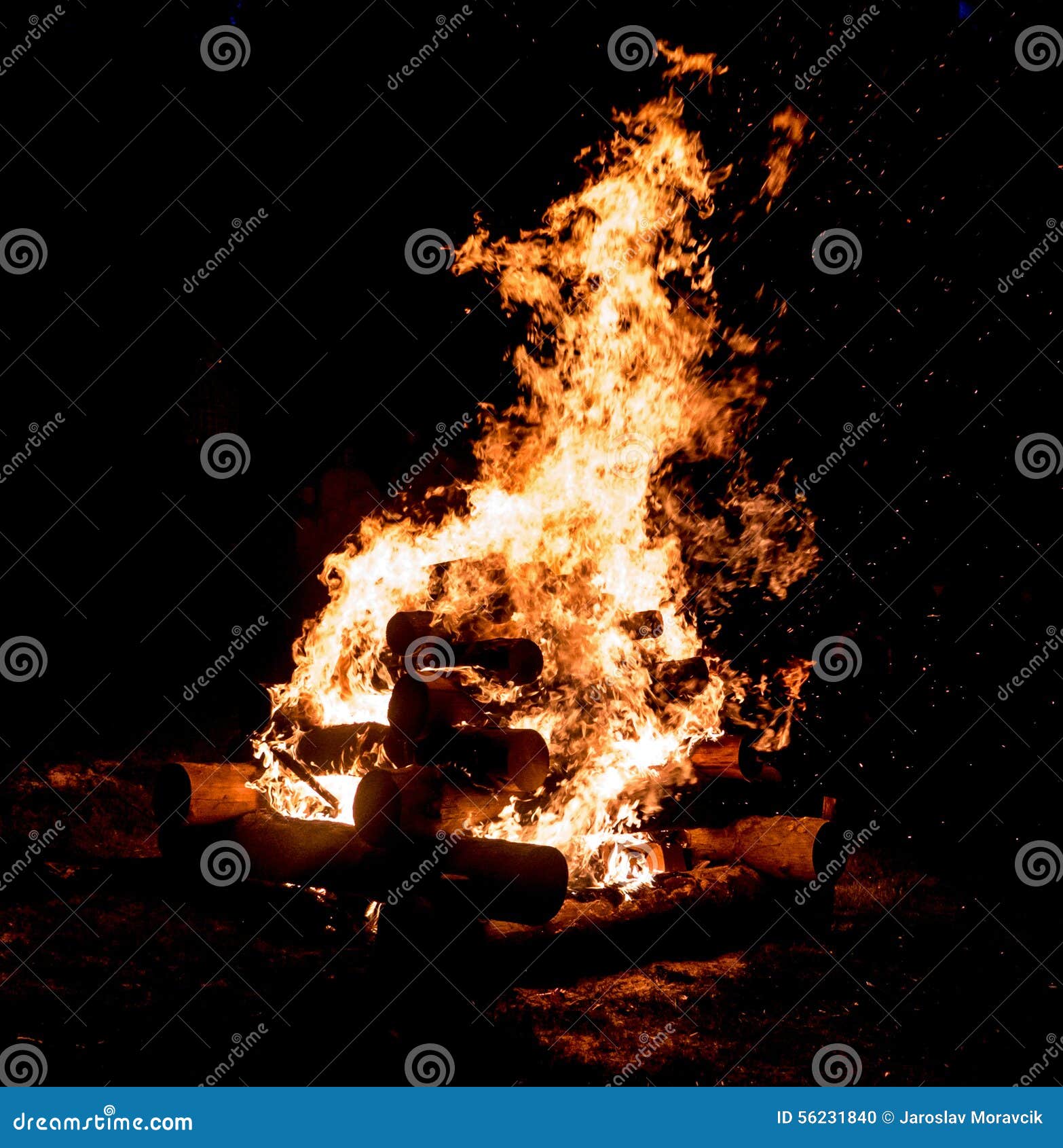 Bonfire stock photo. Image of campfire, wood, heat, bonfire - 56231840