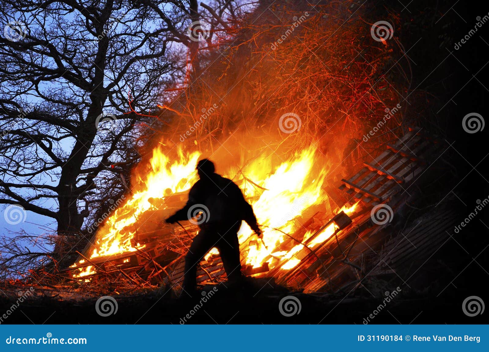 Bonfire stock photo. Image of glow, conflagration, flame - 31190184