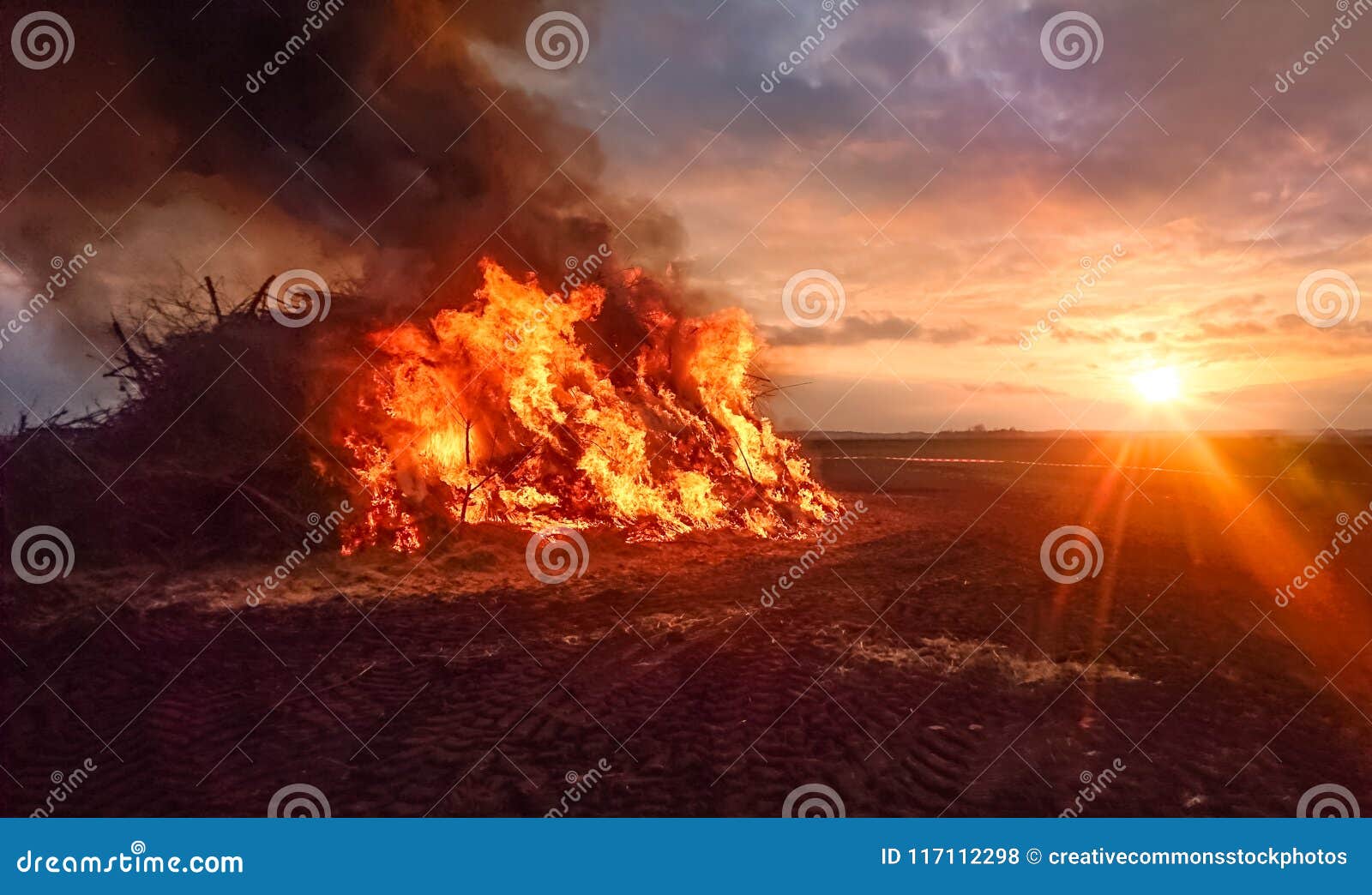 Bonfire During Sunset Picture. Image: 117112298