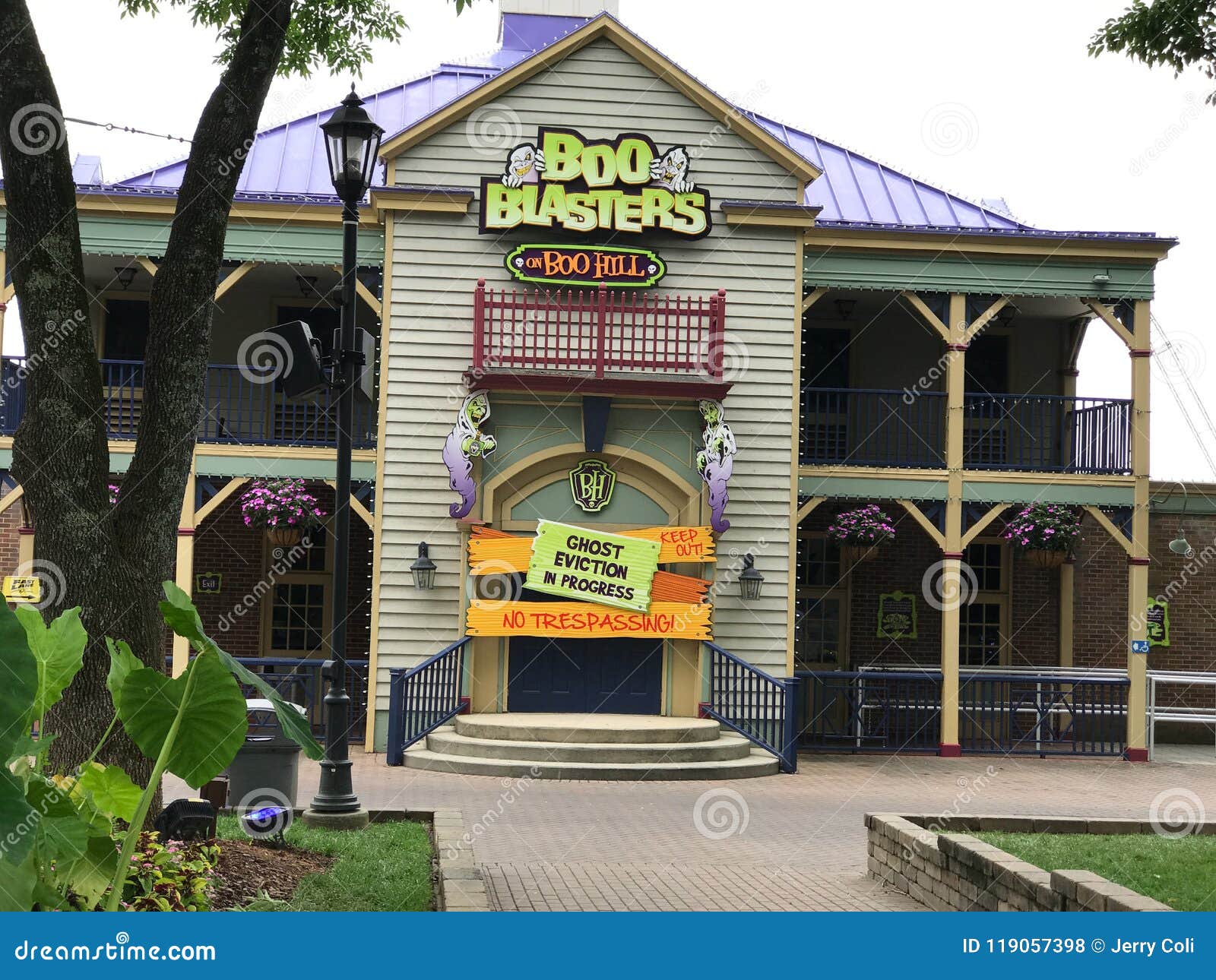 Boo Blasters at Carowinds, Charlotte, NC Editorial Stock Photo - Image ...