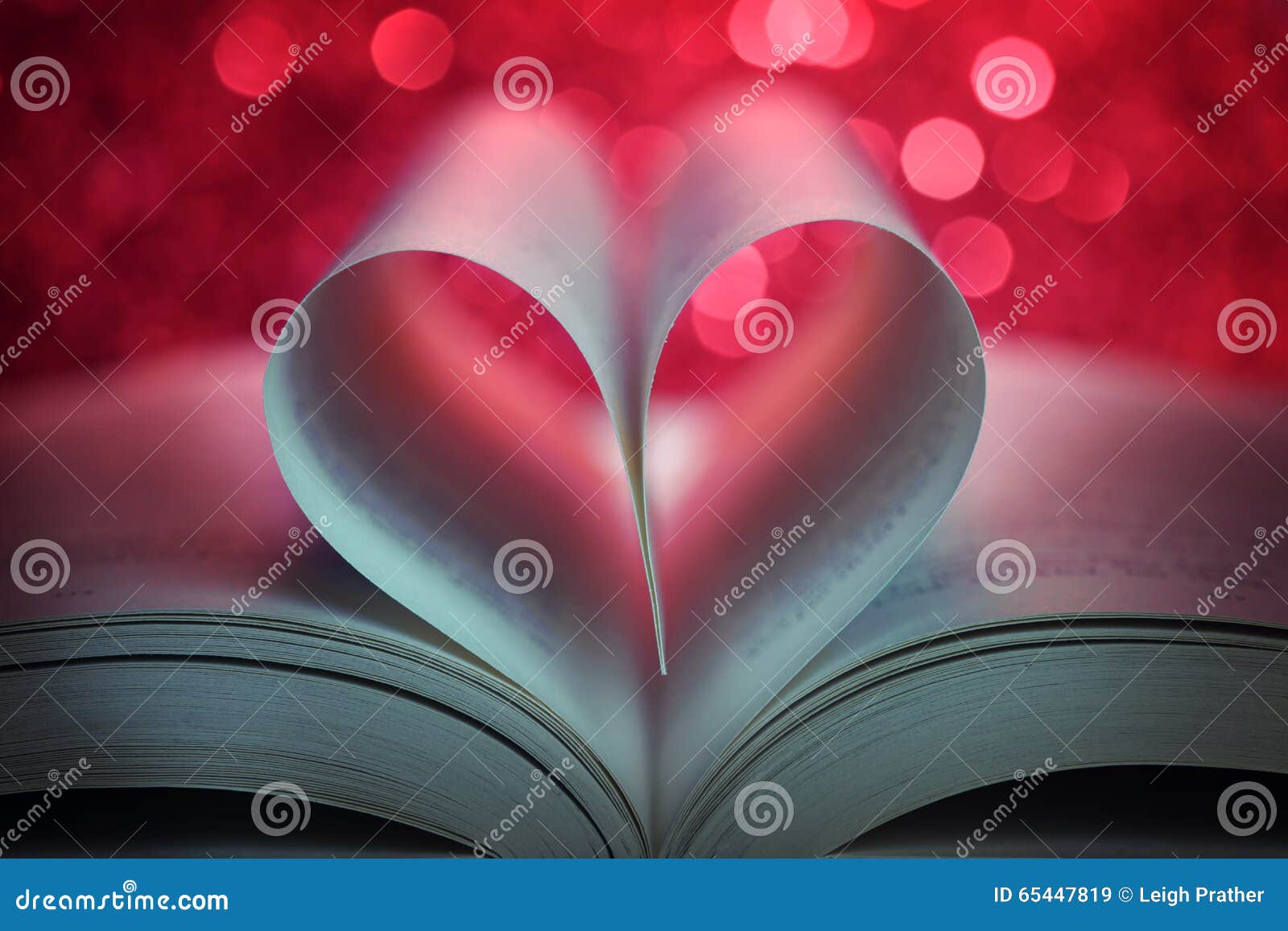 Book in the Shape of a Heart Stock Image - Image of passion ...