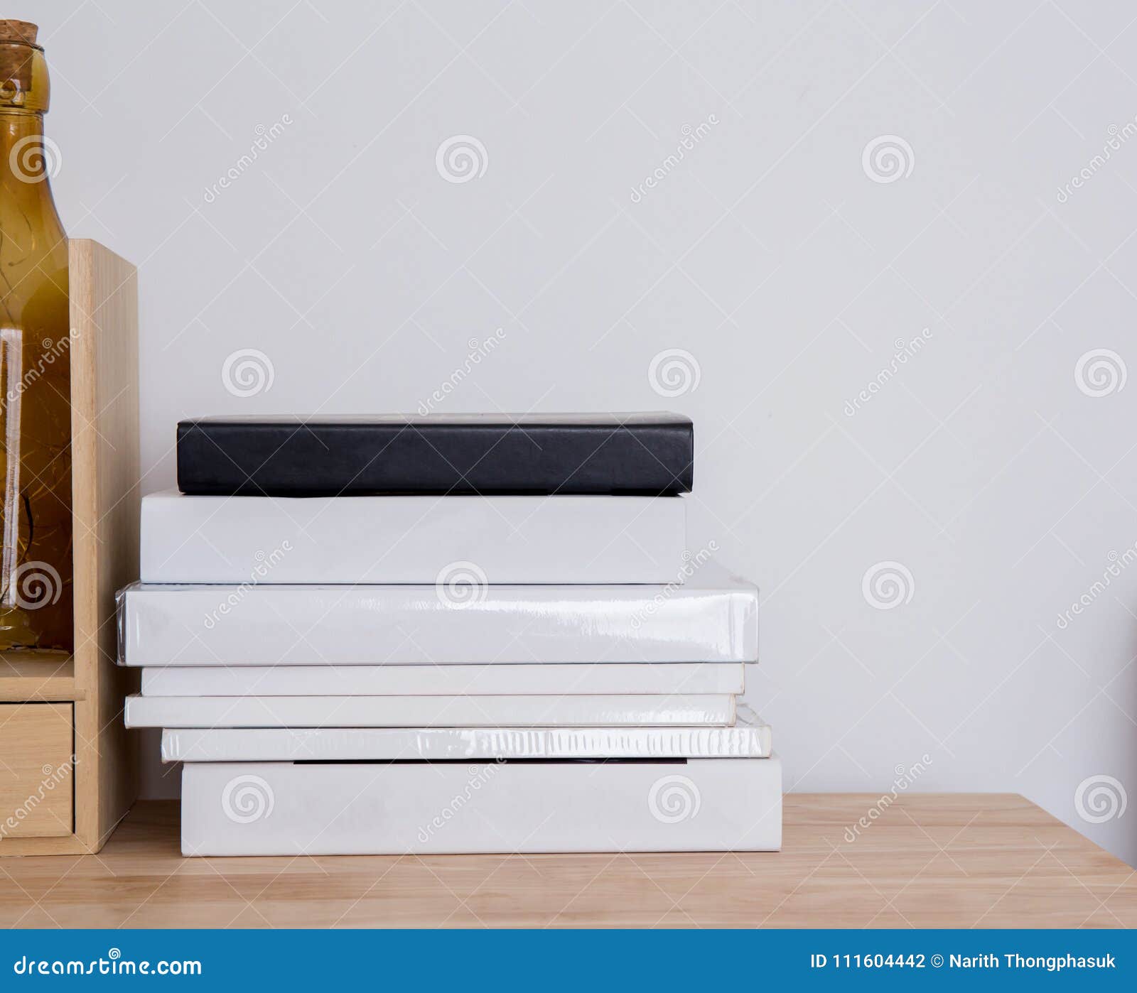 Book Shelf Blank Spines, Empty Binding Stack on Wood Texture Background ...