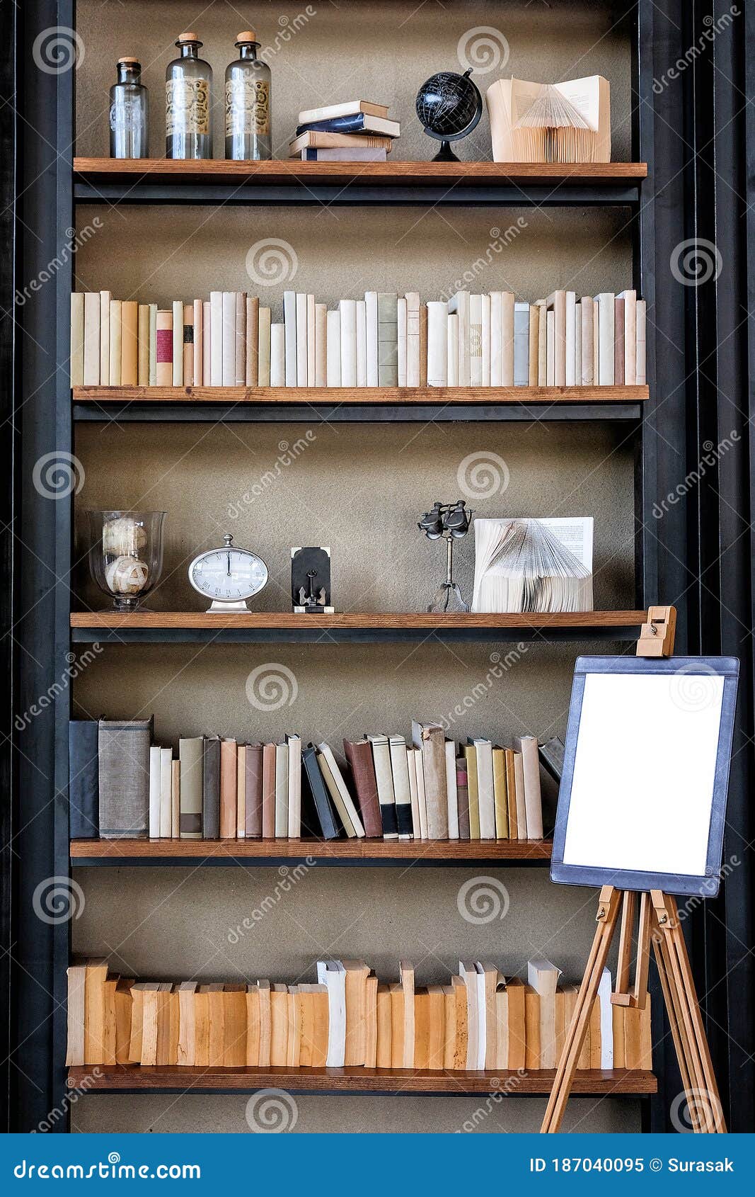 Empty Bookshelf Wallpaper