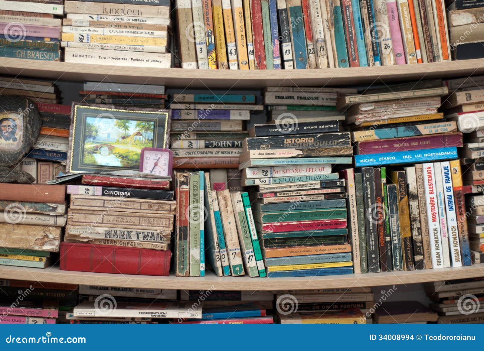Book shelves editorial stock image. Image of study, readings - 34008994
