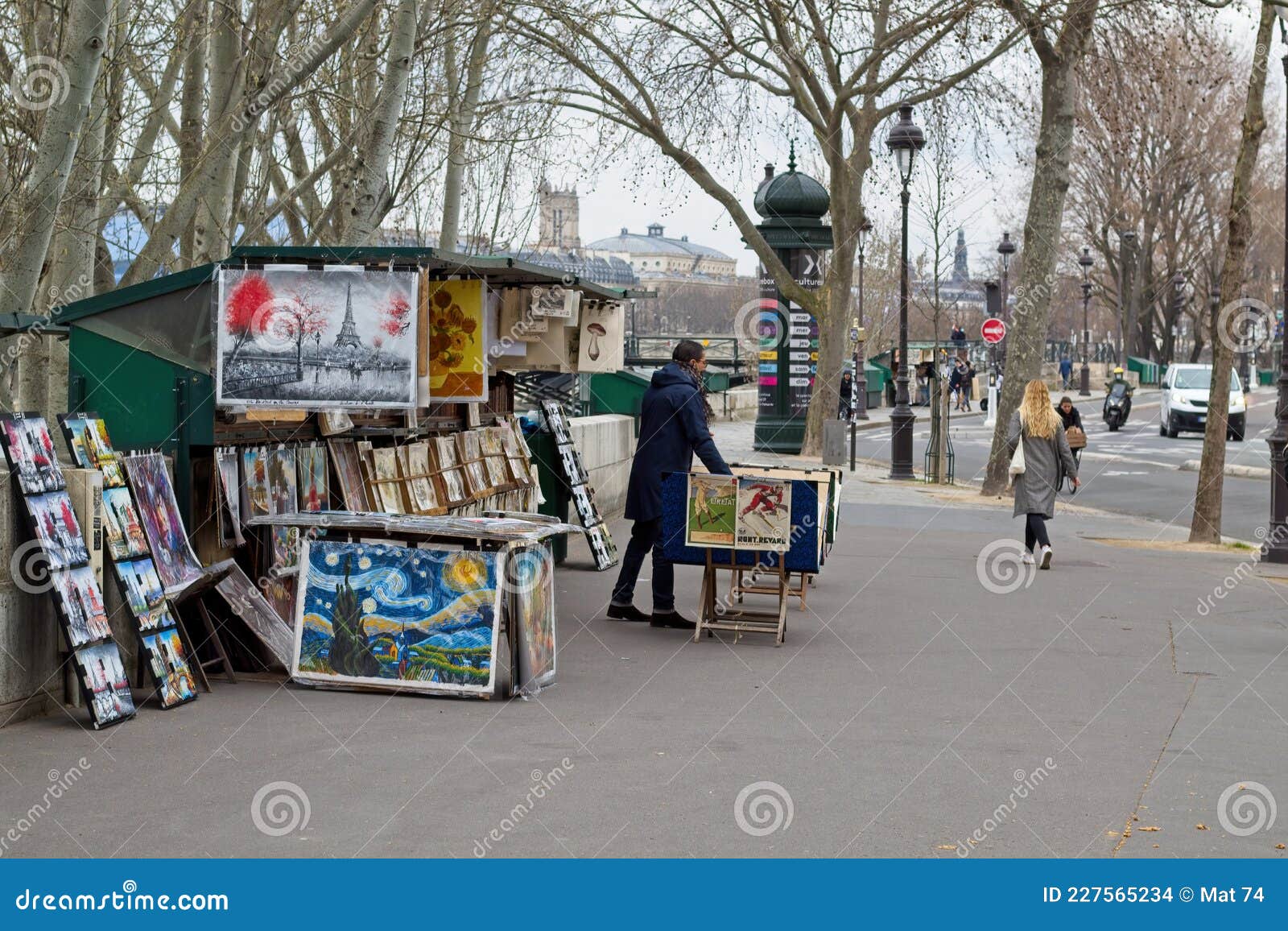 Books in a street library editorial stock image. Image of books - 227565234