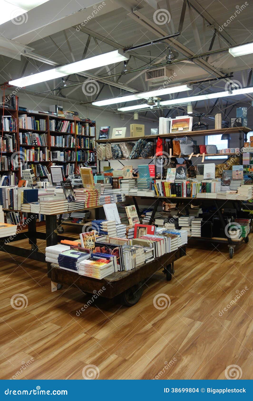 Bookstore editorial stock image. Image of retail, store - 38699804