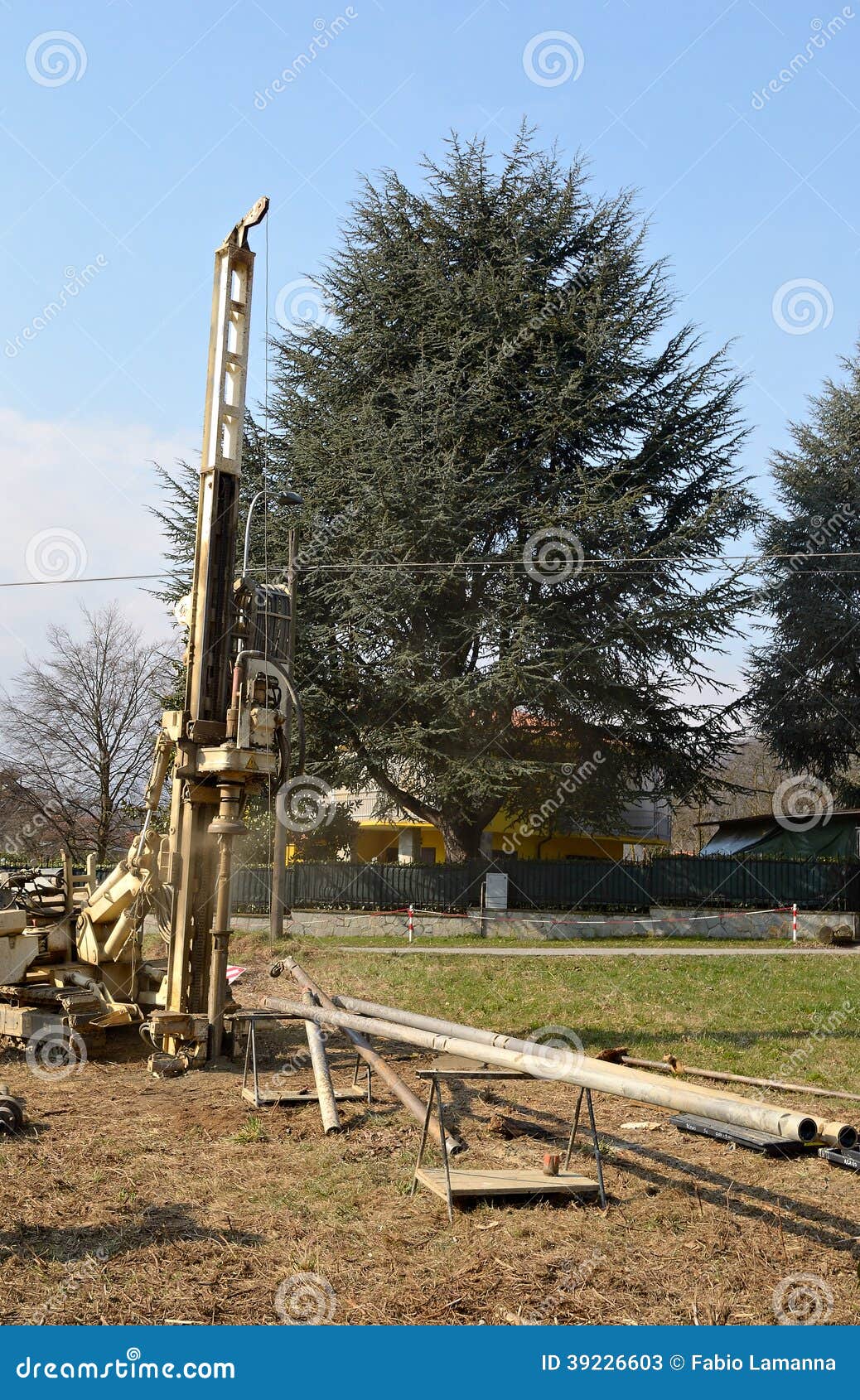 Boorgat Voor Grond Het Testen Stock Afbeelding - Image of techniek ...