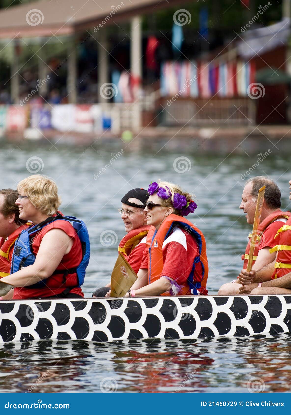 Boot Van De Draak Van Canadese Nationale Vrouwen De Eerste Redactionele ...