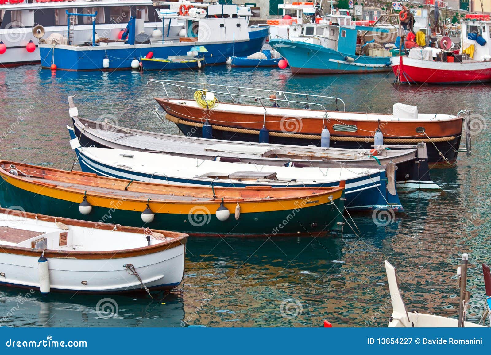 Boote stockbild. Bild von küste, bunt, italienisch, tour - 13854227