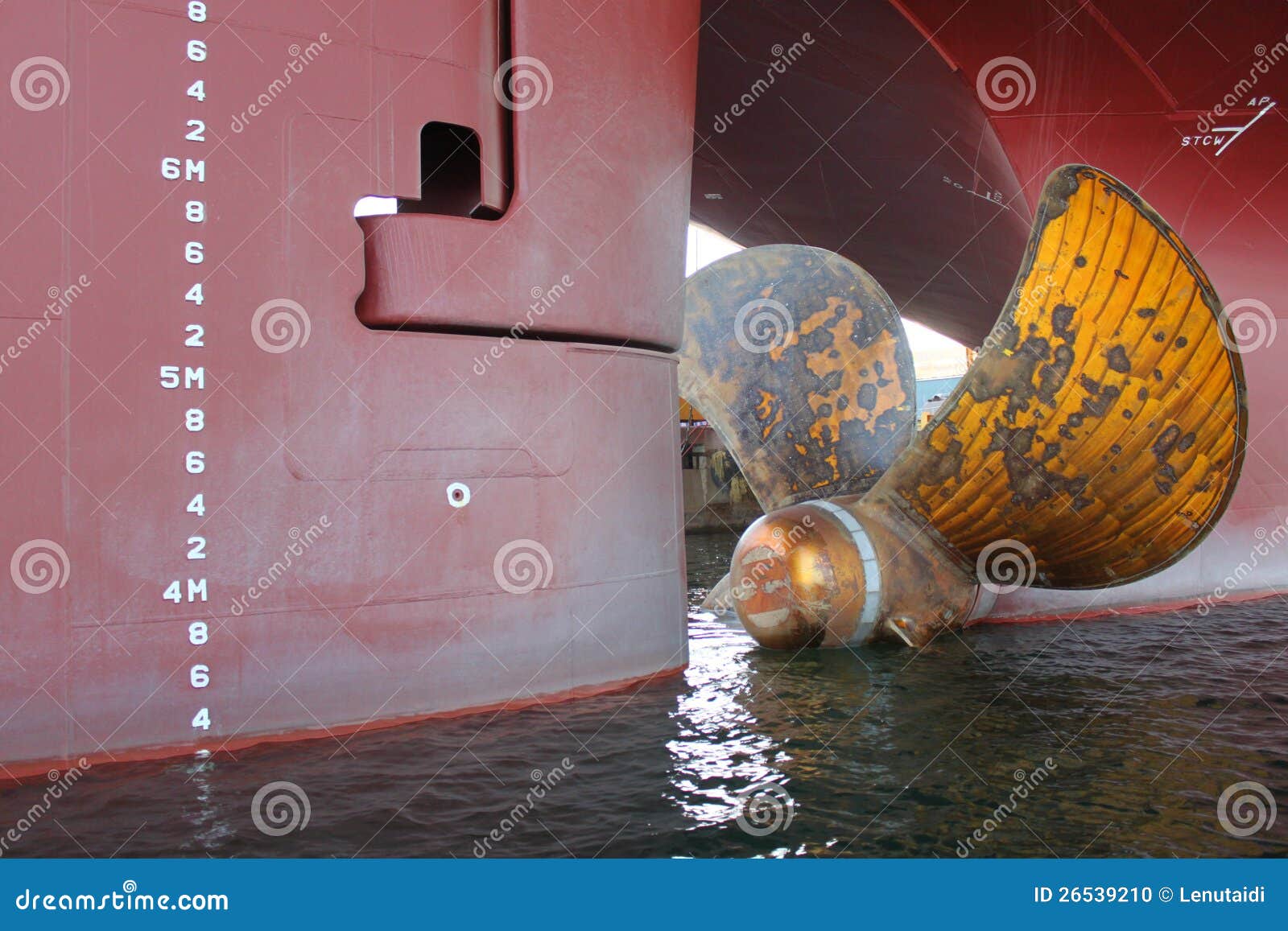 Bootspropeller stockfoto. Bild von abreibung, auslegung - 26539210