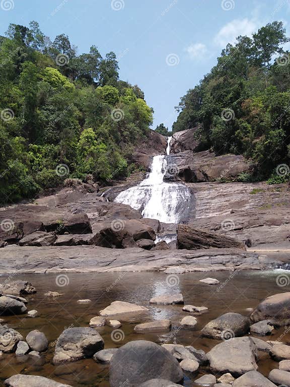 Bopath ella Waterfall stock photo. Image of fauh, love - 110418280