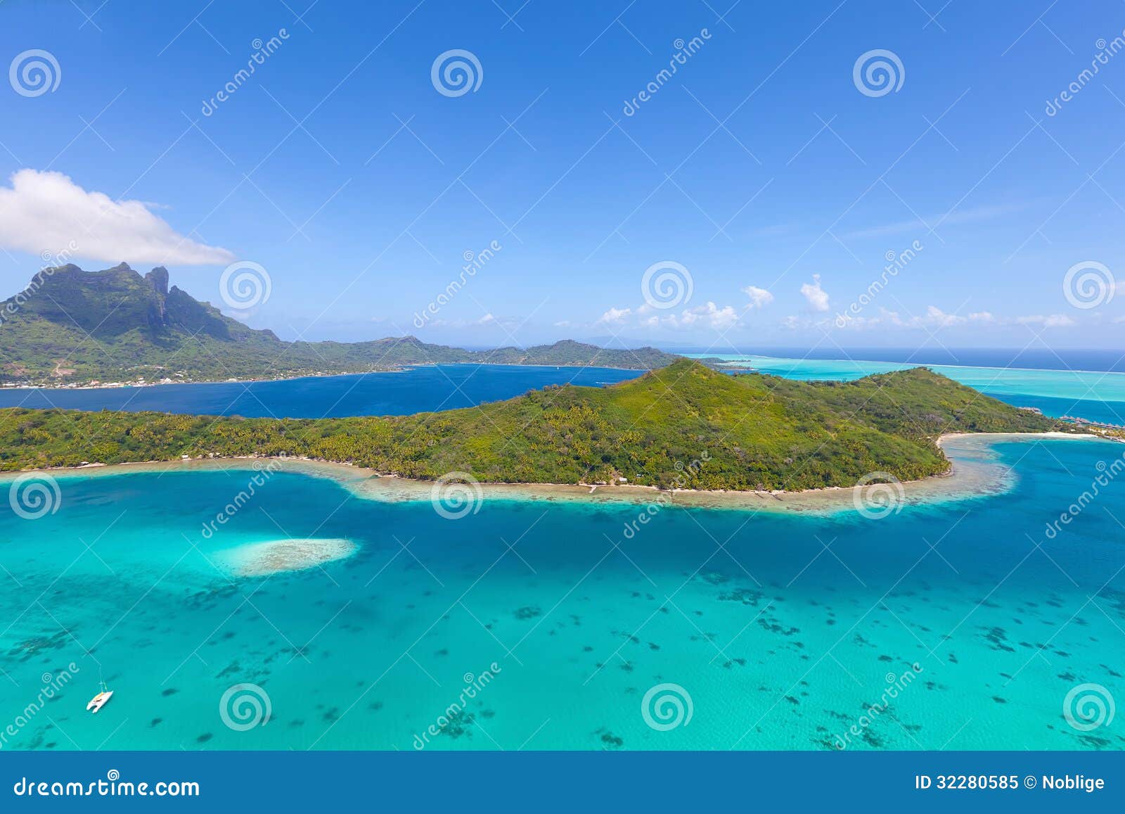 Bora-bora Insel Von Der Luft Stockbild - Bild von romantisch, schön ...