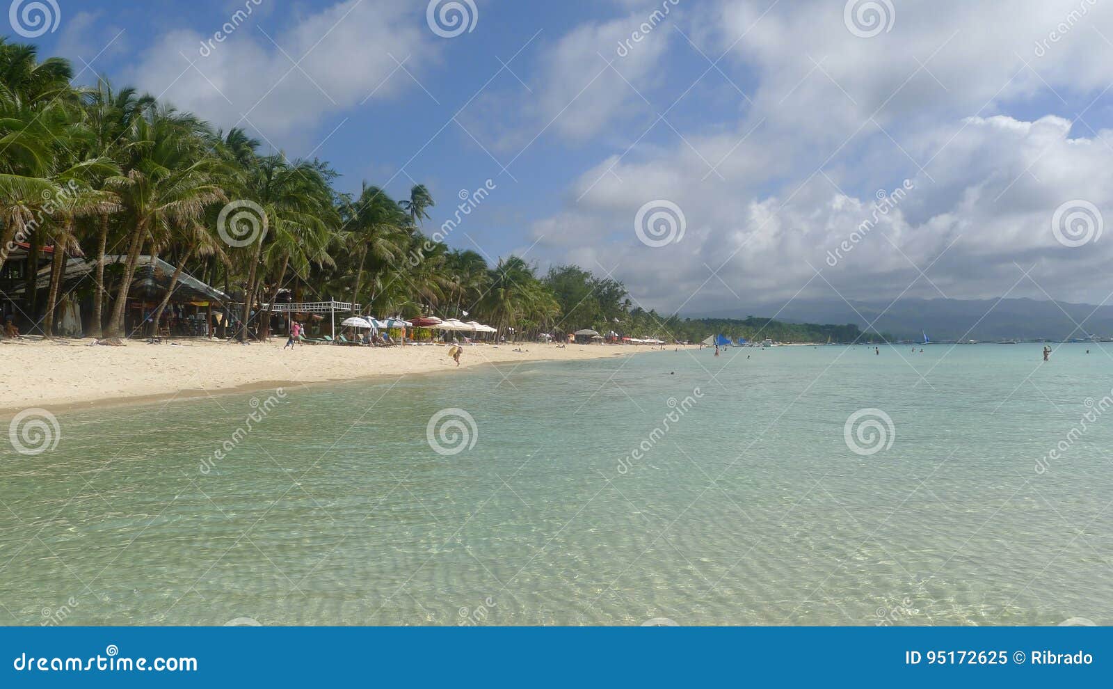 Boracay strand fotografering för bildbyråer. Bild av solsken - 95172625