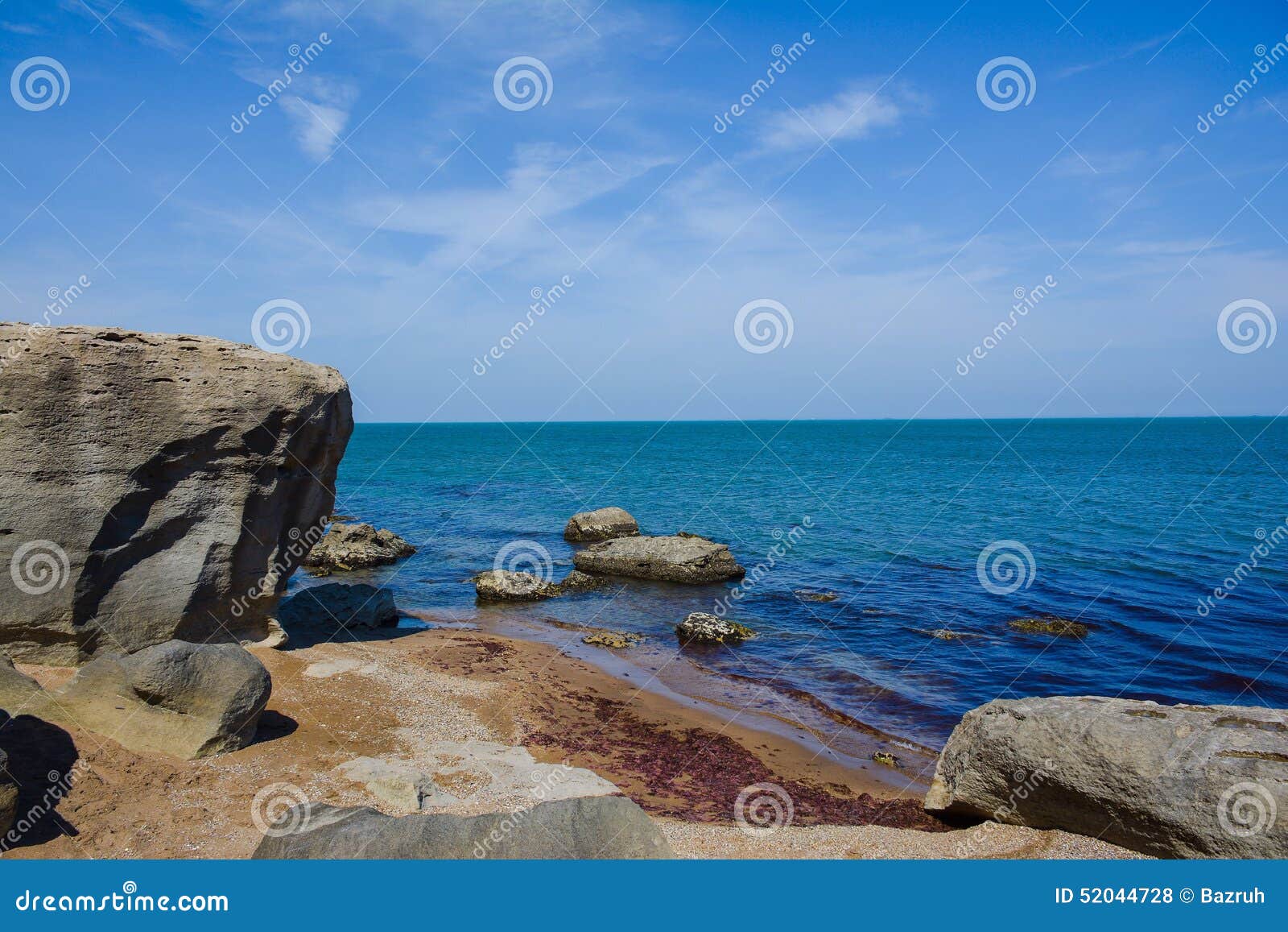 Bord De La Mer, Ciel, L'eau Bleue, Mer Caspienne Photo stock - Image of ...