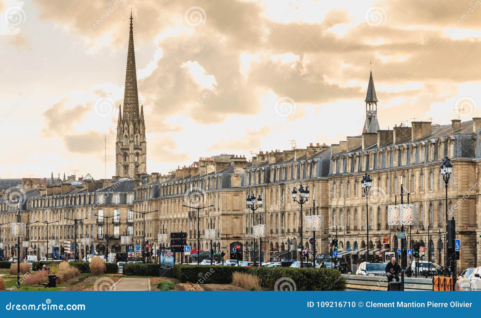 Traffic on the Quai Richelieu Street Near the River Editorial Image ... Traffic on the Quai Richelieu Street Near the River Editorial Image ...