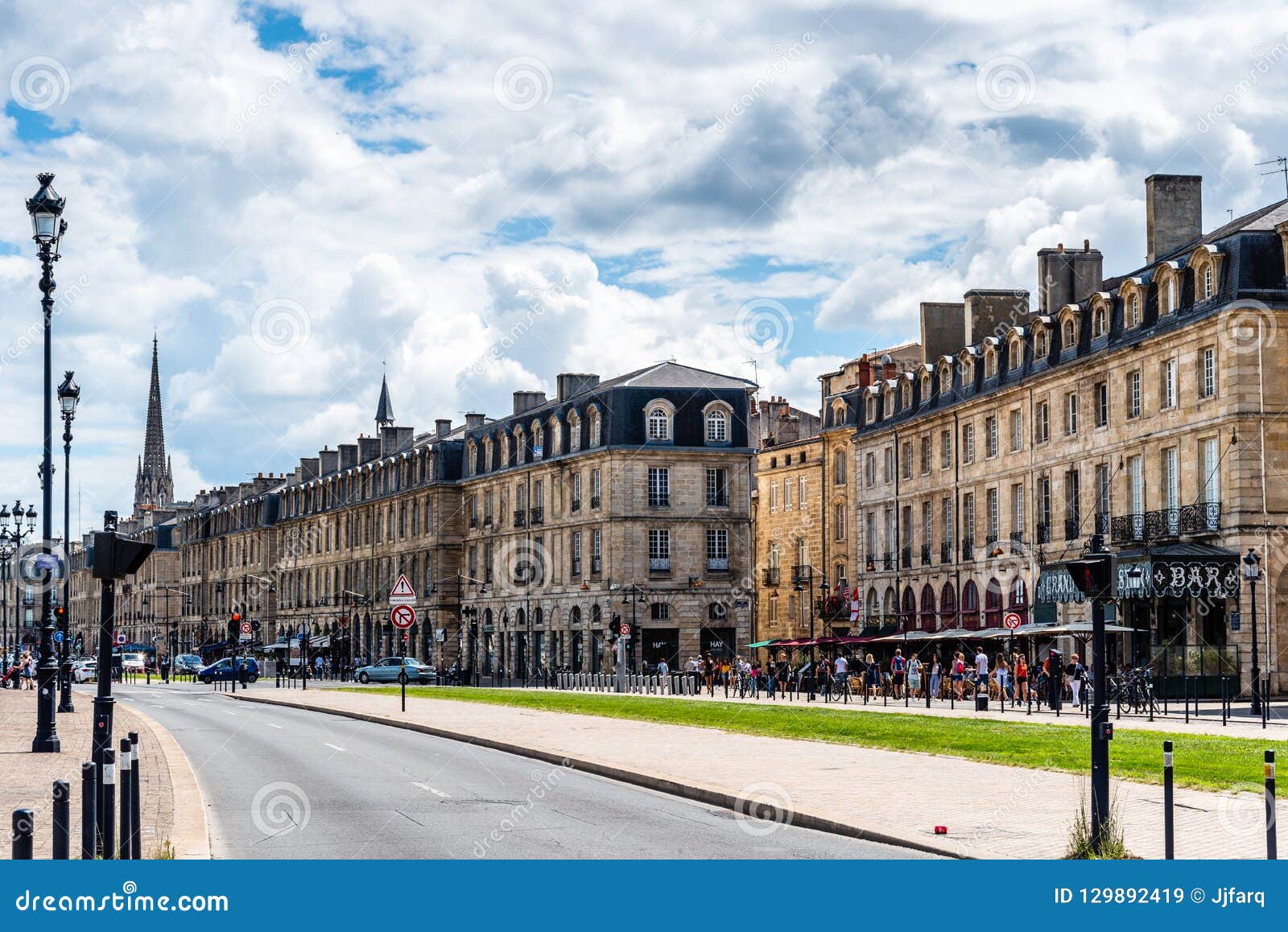 Quai Richelieu in Bordeaux a Sunny Day Editorial Stock Image - Image of ... Quai Richelieu in Bordeaux a Sunny Day Editorial Stock Image - Image of ...