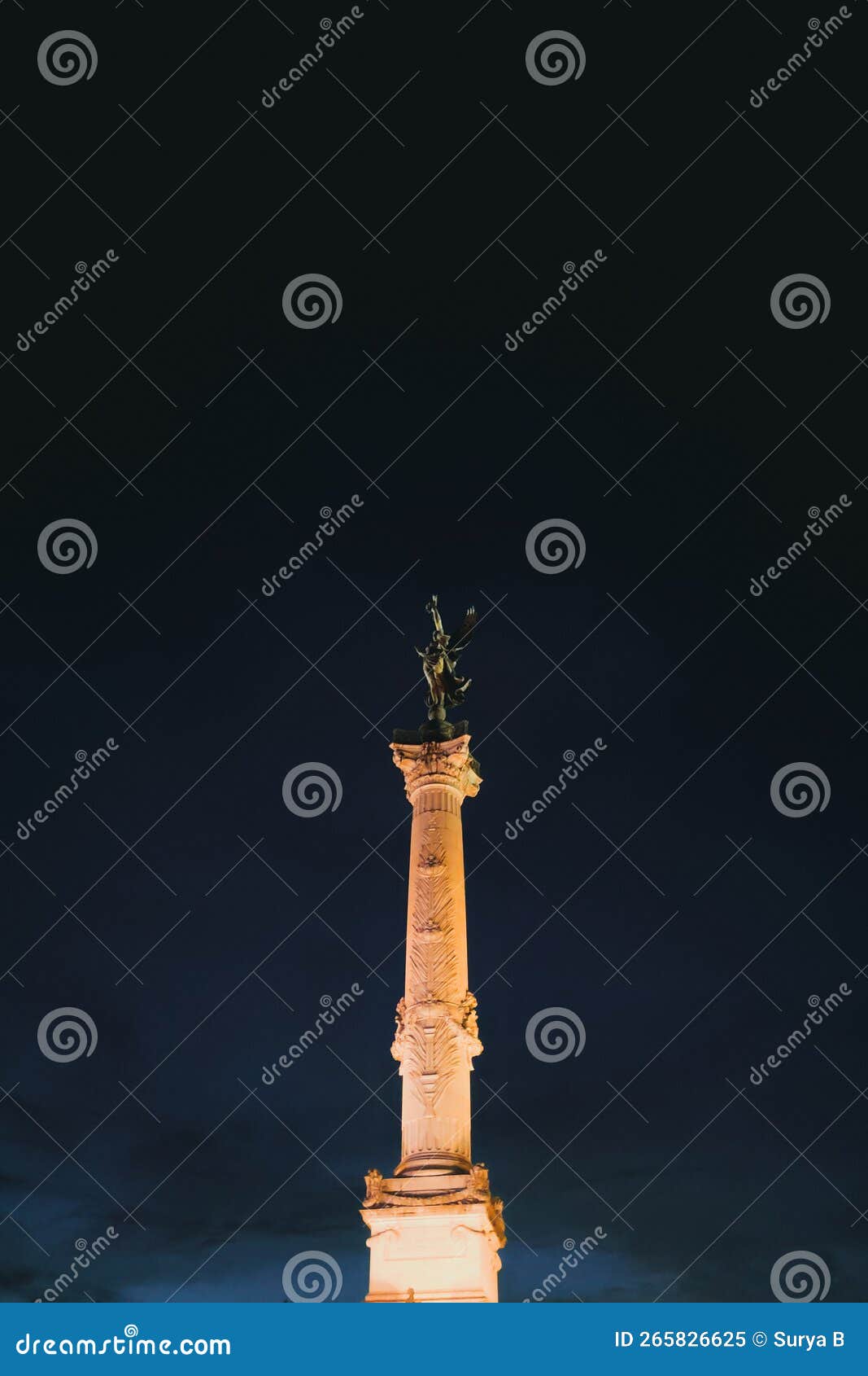 Bordeaux Town Square at Night. Editorial Image - Image of night ...