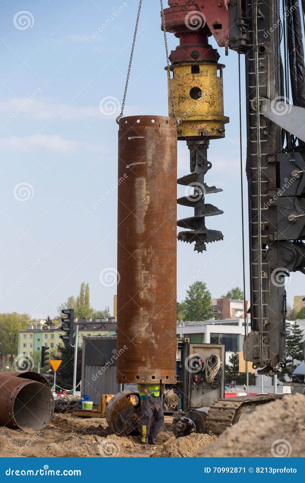 Bore Pile Rig Auger at the Construction Site , Drilling Wells Stock ...