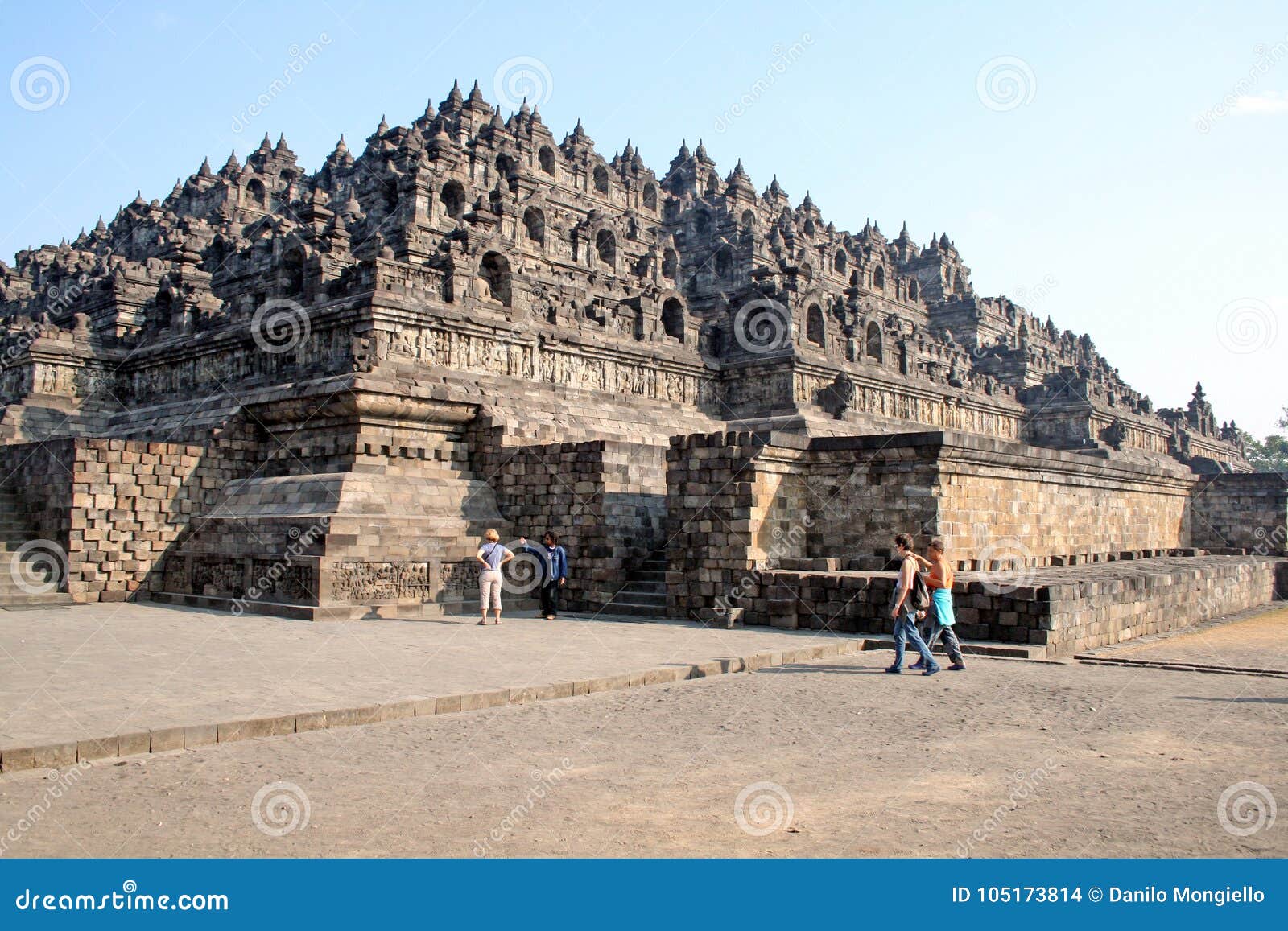 Borobudur stupa editorial stock image. Image of trip - 105173814