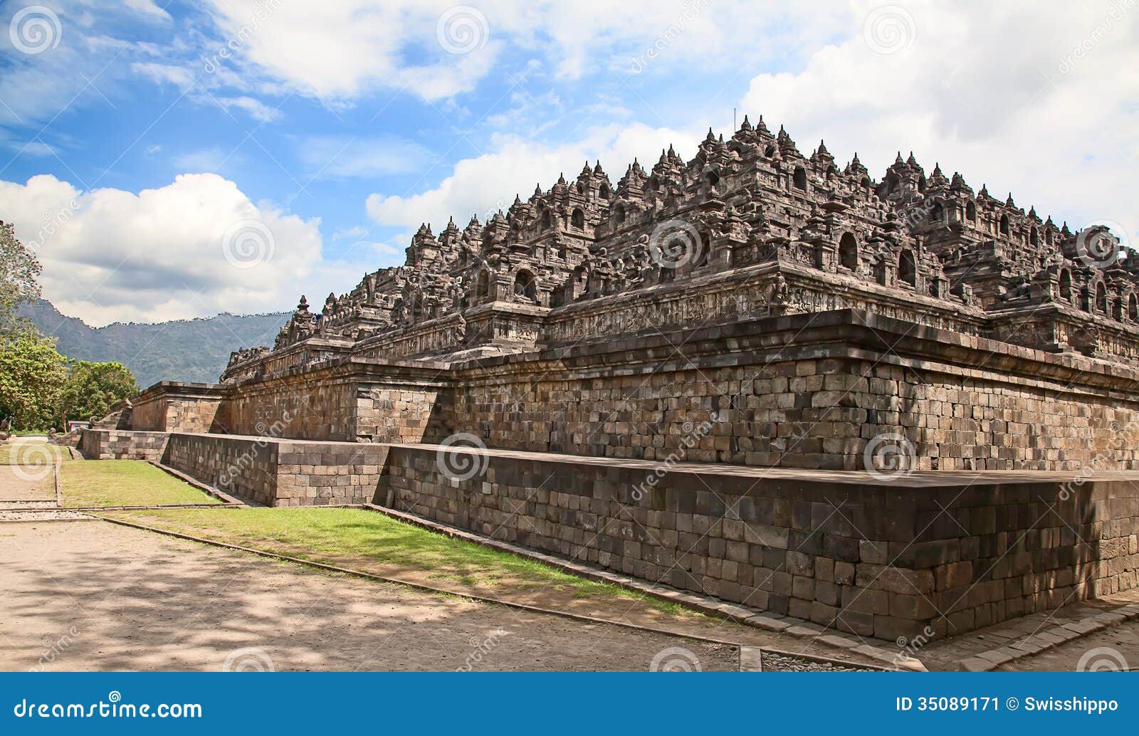Borobudur Temple in Indonesia Stock Image - Image of mandala, basrelief ...