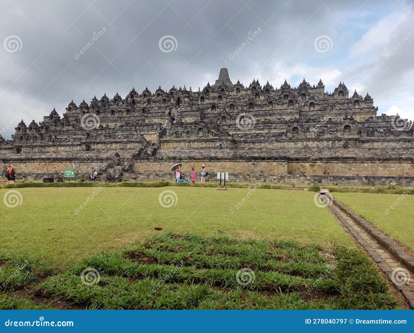Borobudur Temple in Java editorial photography. Image of landmark ...