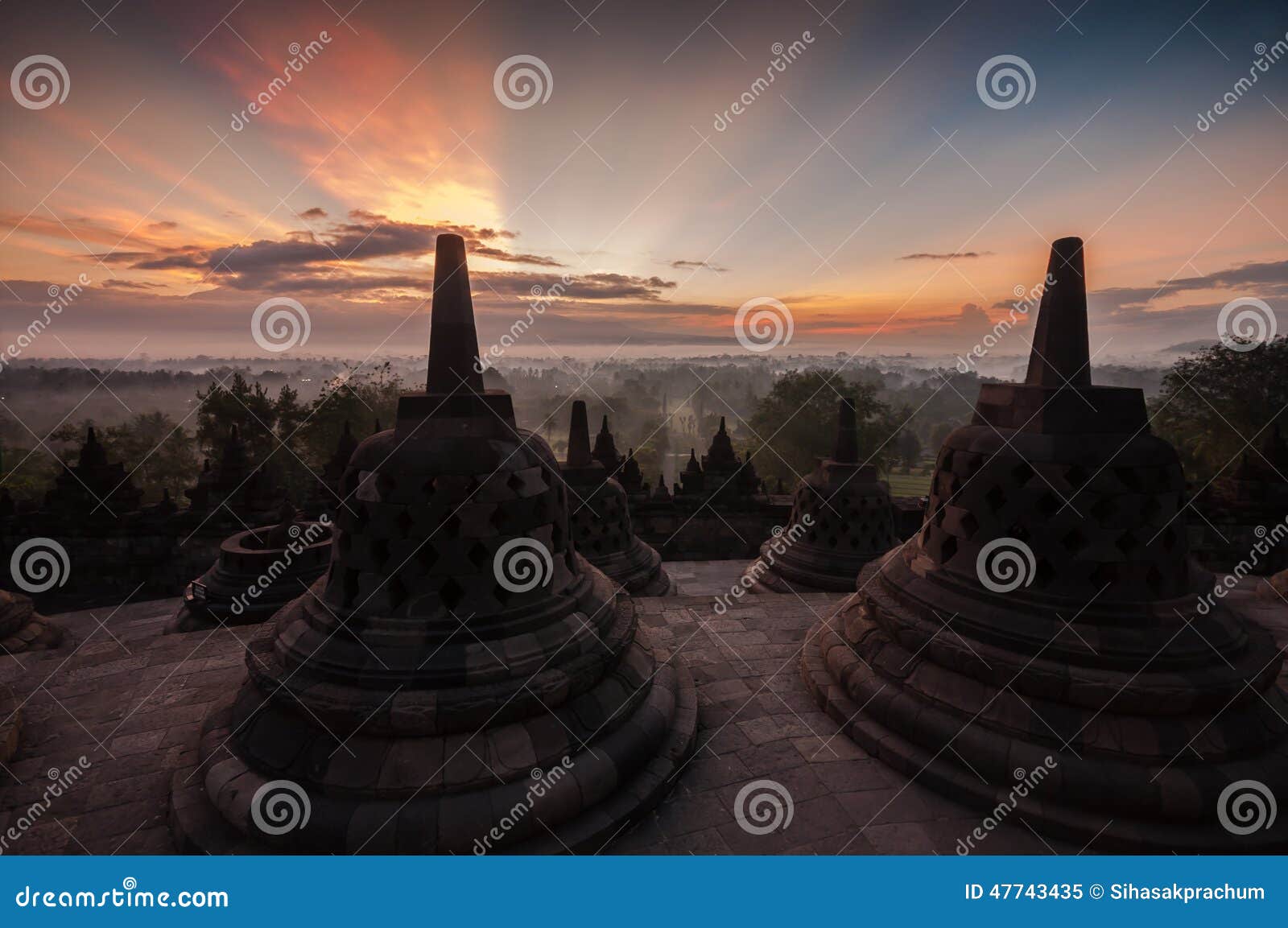 Borobudur Temple stock image. Image of borobudur, attraction - 47743435