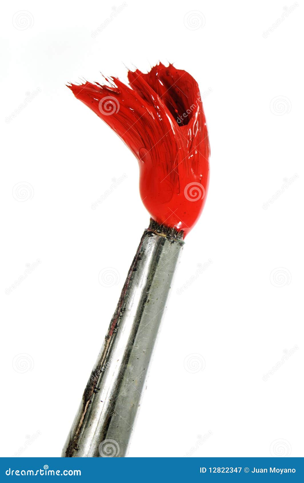 Borstel met rode verf stock afbeelding. Image of patroon - 12822347